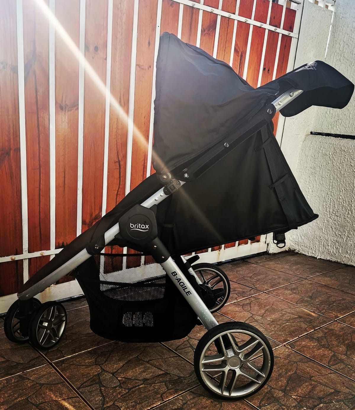Coche Britax Travel System - Easy Garage Sales